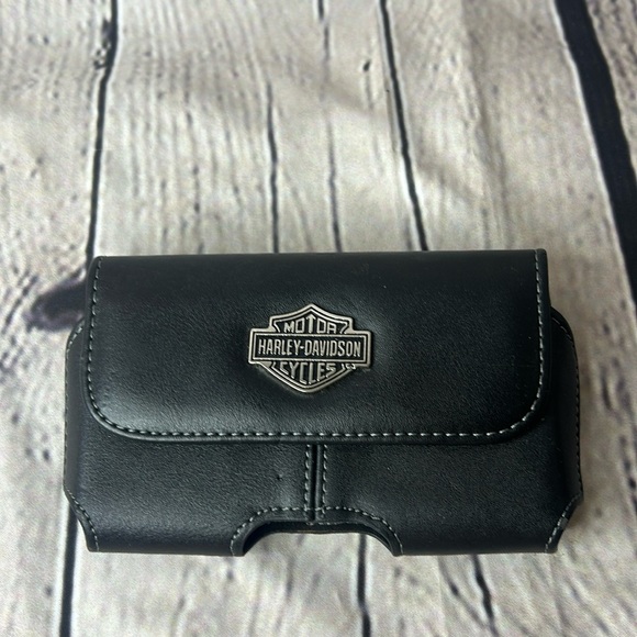 Harley-Davidson | Accessories | Harley Davidson Phone Case Magnetic 5 ...
